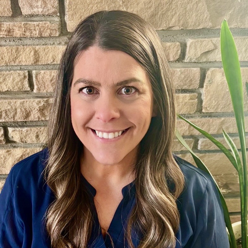 Andrea Fried, MSN, APRN, PMHNP-BC – Art Therapy of MN